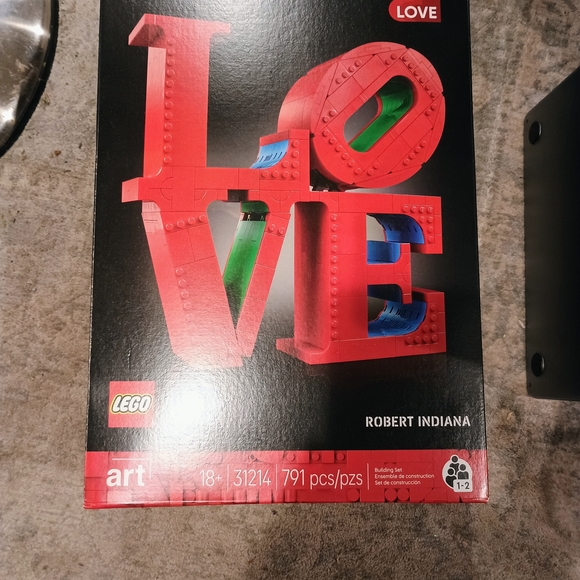 Lego | Toys | Lego Art Love Sculpture Set | Poshmark